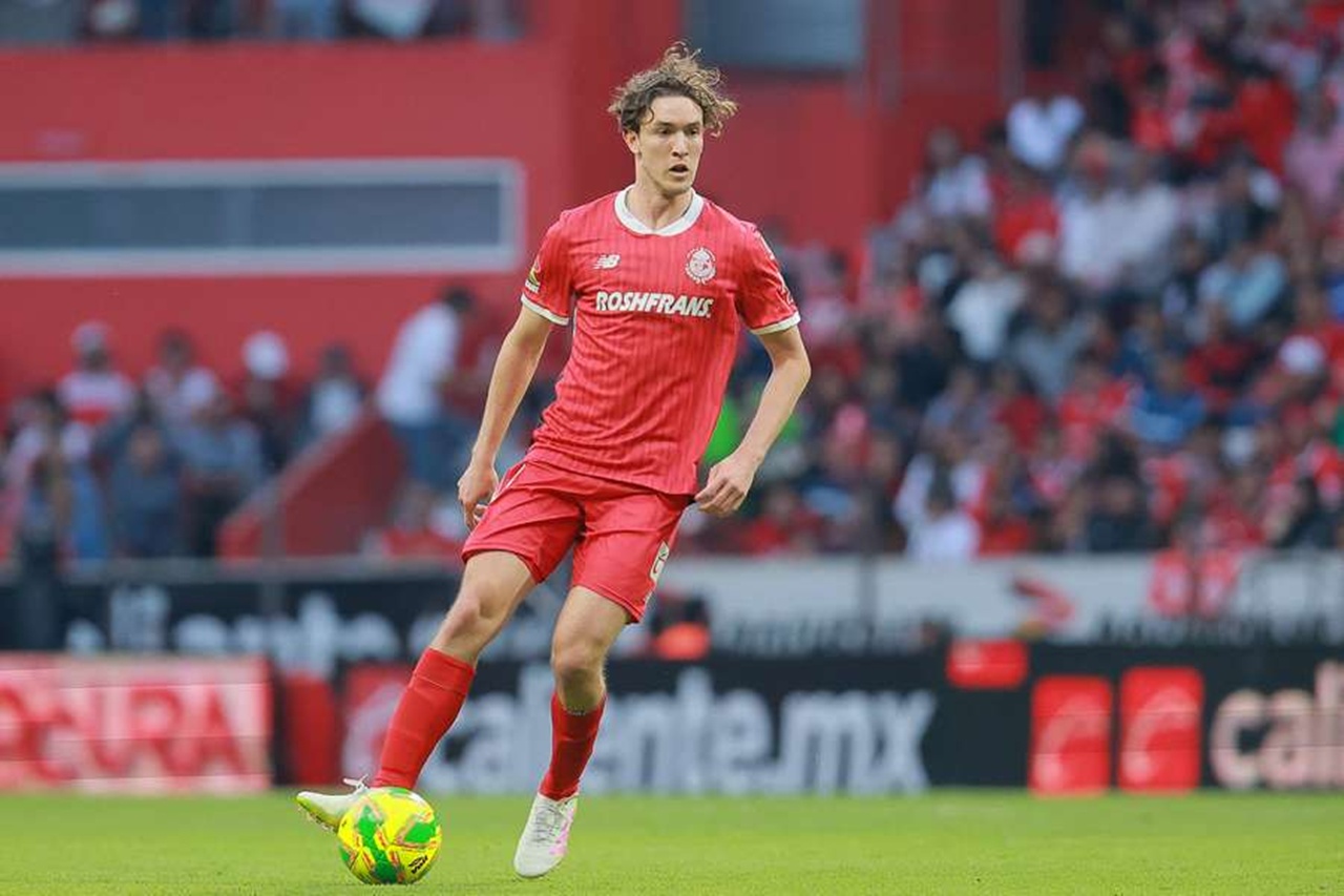 Palmeiras demonstra interesse em volante Marcel Ruiz, do Toluca, do México